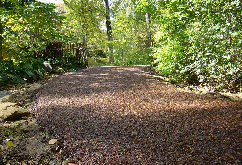 Bonded Rubber Mulch | Rubber Designs
